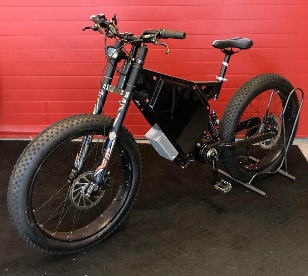 Custom Wheel Build - Queen Village Bicycles